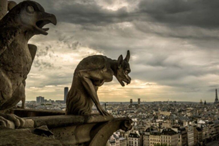 Gargoyles and Grotesques: The Spine-Chilling Guardians of Medieval ...